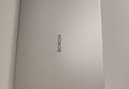 Игровой ноутбук 16" HONOR MagicBook X 16 Pro, 512 ГБ, Ryzen 7 7840HS, RAM 16 ГБ, Radeon 780M