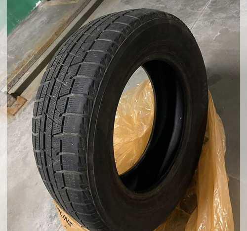 Yokohama Ice Guard IG50 215/65 R16