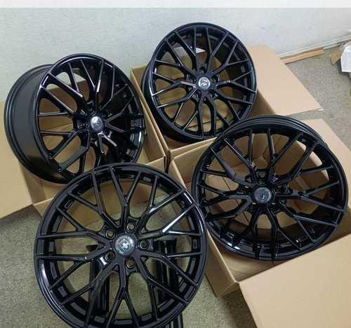 HRE R18 5X114,3 toyota KIA mazda