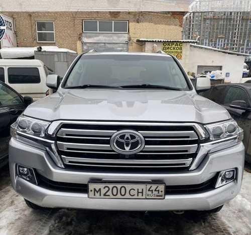 Рестайлинг Toyota Land Cruiser 200 в 2020