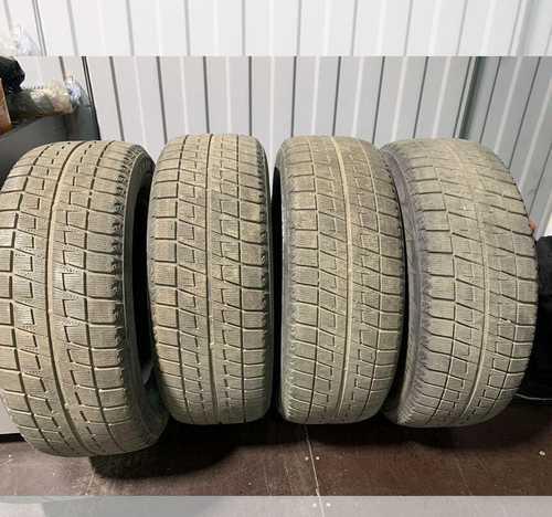 Bridgestone Blizzak Revo2 215/60 R16 95Q