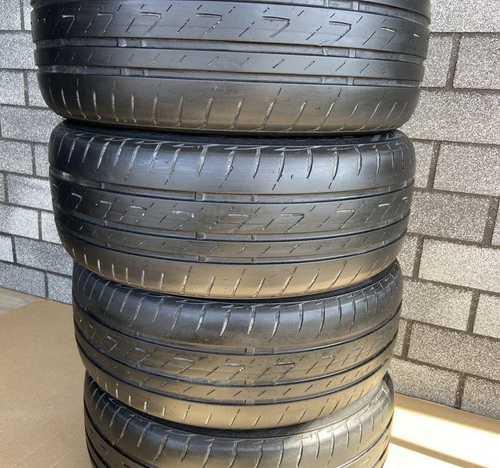 Bridgestone Ecopia PZ-X 205/50 R16