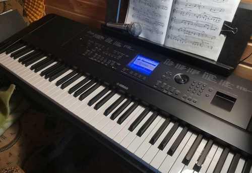 Цифровое пианино Yamaha Portable Grande DGX 660