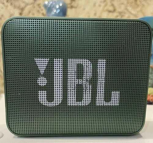 Портативная колонка JBL