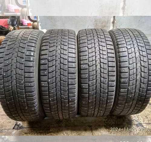 Dunlop SP Winter Ice 01 235/55 R18