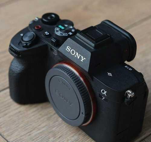 Sony a7m4 (a7 iv) в отличном состоянии