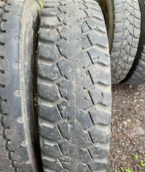 Грузовая шина бу 13 R22.5 Bridgestone