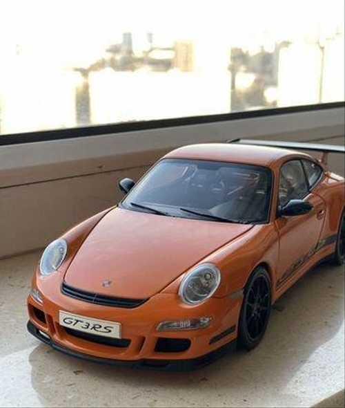 1/18 Autoart Porsche 911(997) GT3 RS