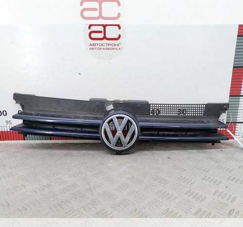 Решетка радиатора для Volkswagen Golf 4 1J0853653C