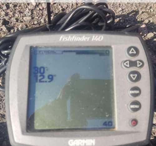 Эхолот garmin fishfinder 140