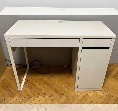 Стол IKEA micke