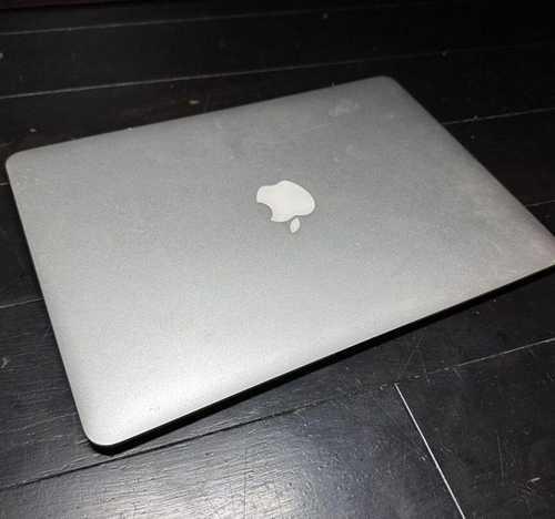MacBook Air 13 (2012), 256 ГБ, Core i5, 1.8 ГГц, RAM 4 ГБ, Intel HD Graphics 4000