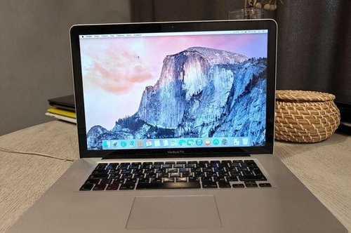 Apple MacBook Pro 15" 2010 2.4Ghz/4Gb/250Gb