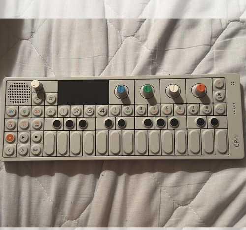 OP-1 синтезатор