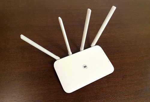 Wi-Fi роутер Xiaomi Mi Wi-Fi Router 4 (giga)