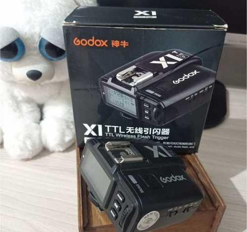 Пульт-радиосинхронизатор Godox X1T-F TTL для Fuji