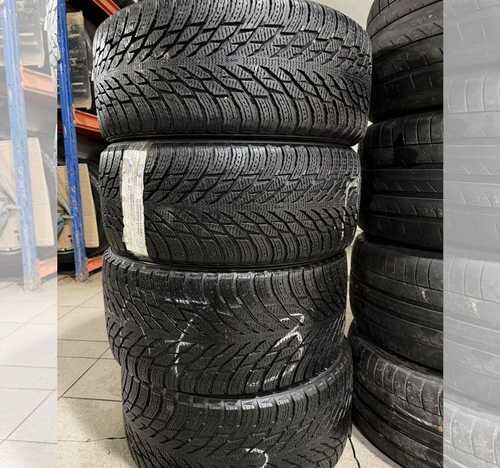 Nokian Tyres Hakkapeliitta R3 245/40 R19 и 275/35 R19 100
