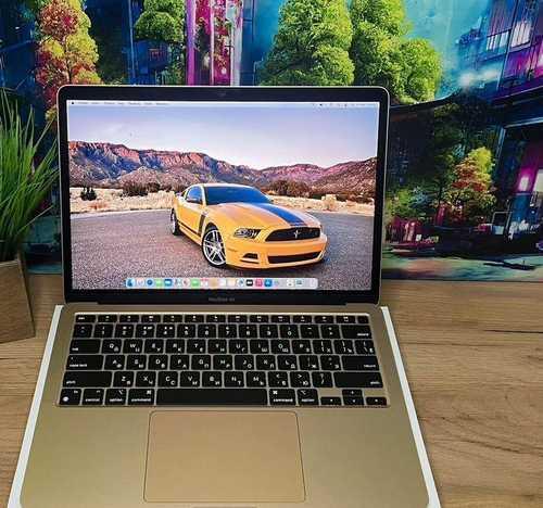 Macbook air 13 m1 2022 8gb 256gb