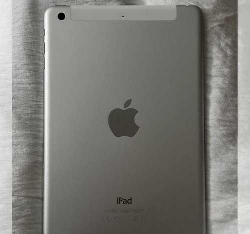 iPad mini 3 wifi + cellular 64 Gb