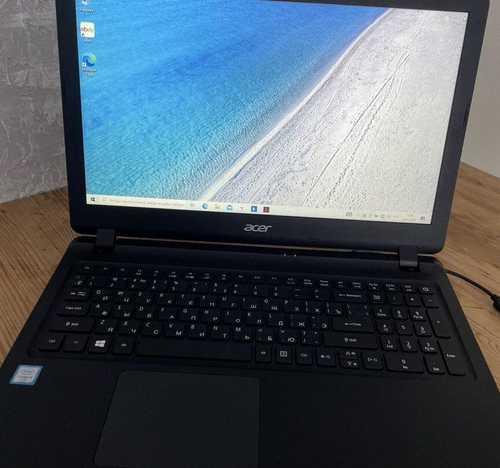 Ноутбук Acer Extensa EX2540-34YR by (HD) i3