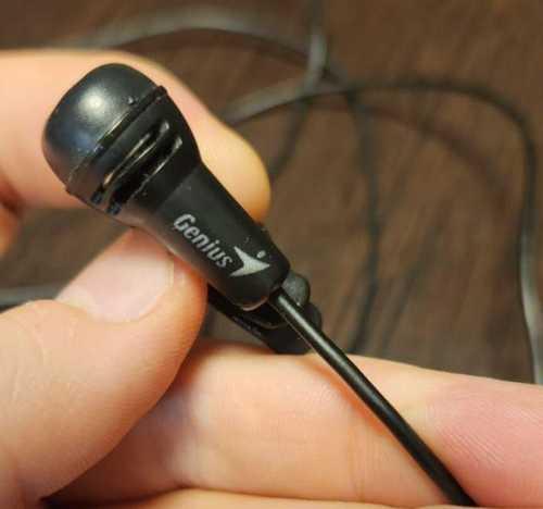 Микрофон Genius MIC-01C