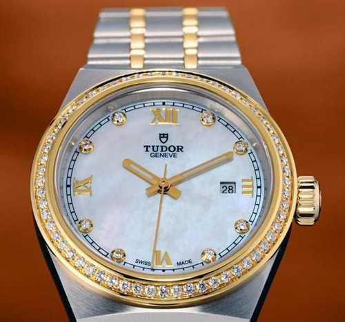 Часы Tudor Royal 28 мм M28323-0001