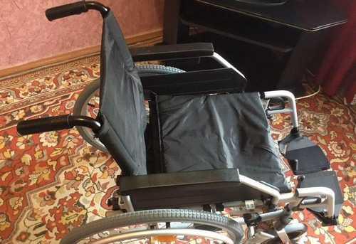Кресло-коляска инвалидная, прогулочная