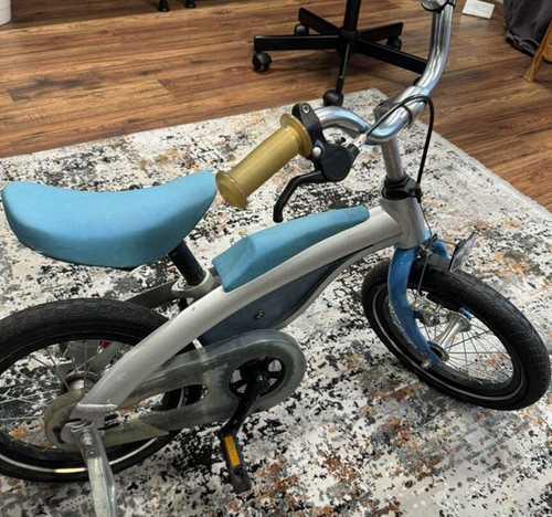 Велосипед беговел BMW kidsbike