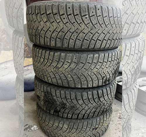 Michelin X-Ice North 205/55 R16 94T