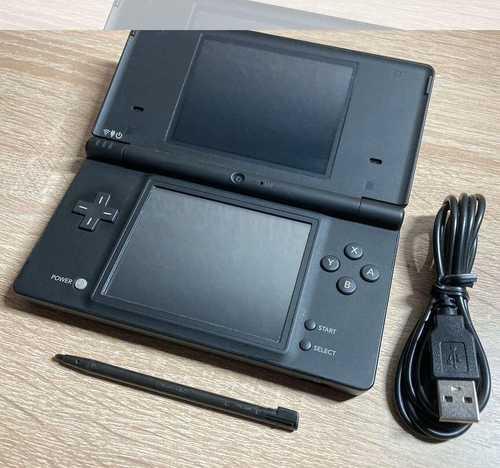 Nintendo DSi