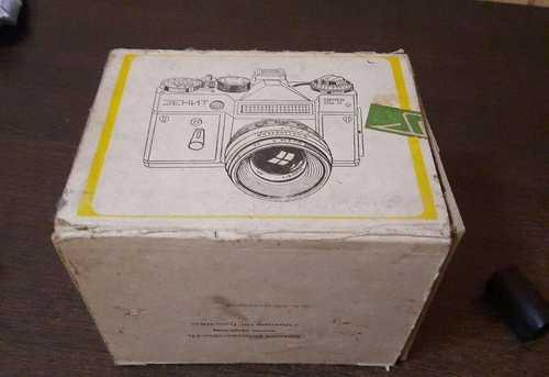 Коробка плёночного фотоаппарата