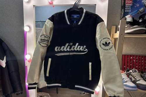 Весенний Бомбер (Куртка Adidas)