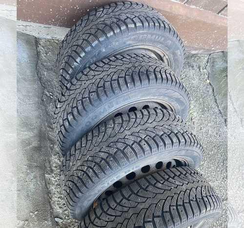Pirelli Formula Ice 205/55 R16