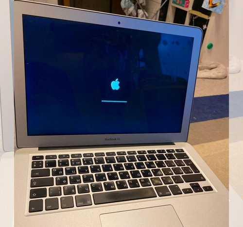 Apple macbook air 2017 (128gb)