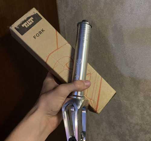 Вилка tilt tomahawk