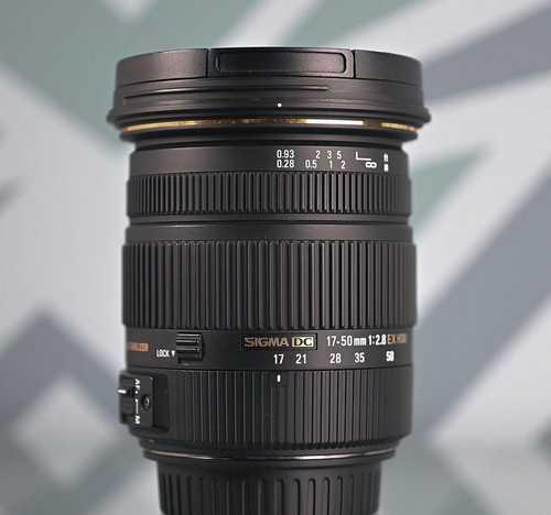 Sigma 17-50mm f/2.8 EX DC OS HSM Canon