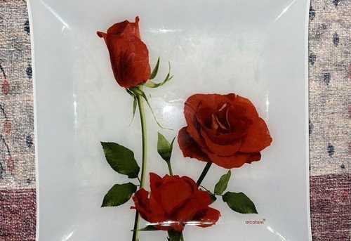 Тарелки с розами