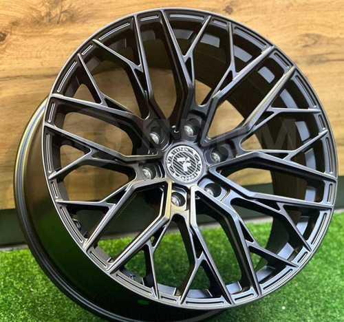 Диски литые Titan Forged R20 6x139.7