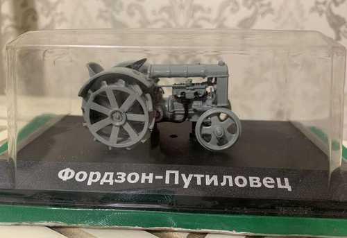 Модель трактора