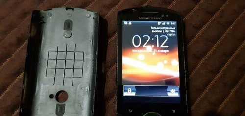 Телефон Sony Ericsson WT19i