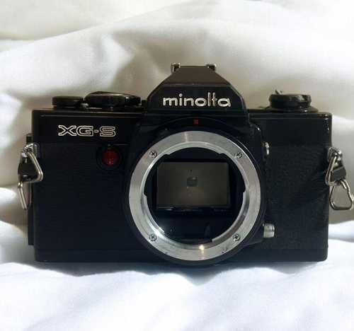 Пленочный фотоаппарат Minolta XG-S черный