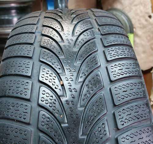 Nokian Tyres WR 225/55 R16 95H