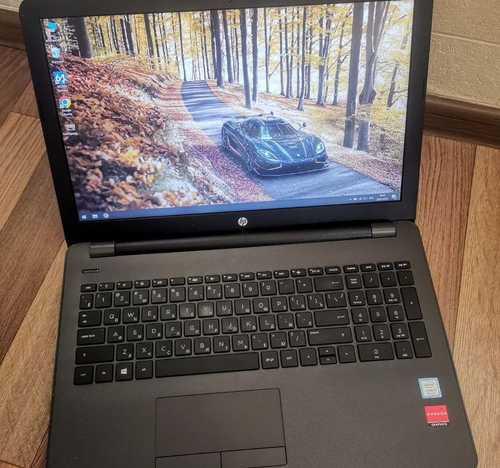 Hp- (FullHD/i3/8gb/SSD256/M520)