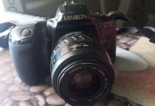 Зеркальный фотоаппарат minolta