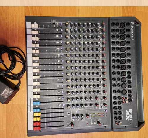 Микшерный пульт Soundcraft spirit sx