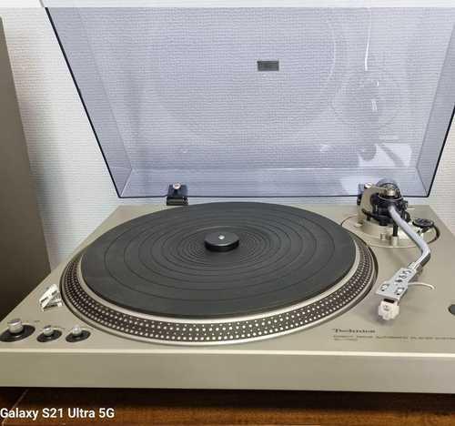 Technics SL-1700 проигрыватель винила 100v