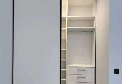 Встроенный шкаф