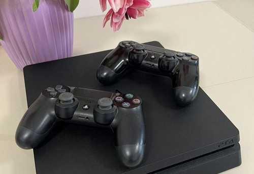 Sony PlayStation 4 Slim с играми + 2 геймпада