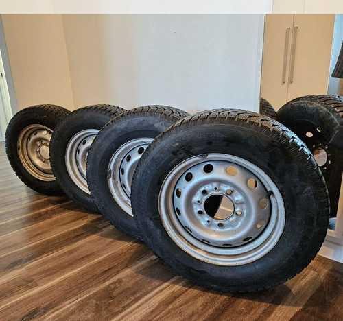 Колеса зимние 205/70 R15