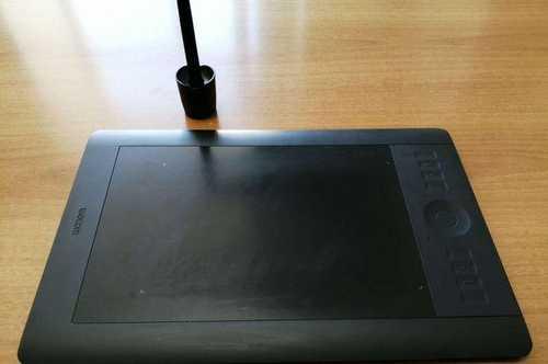 Графический планшет Wacom intuos 5 Touch (M)